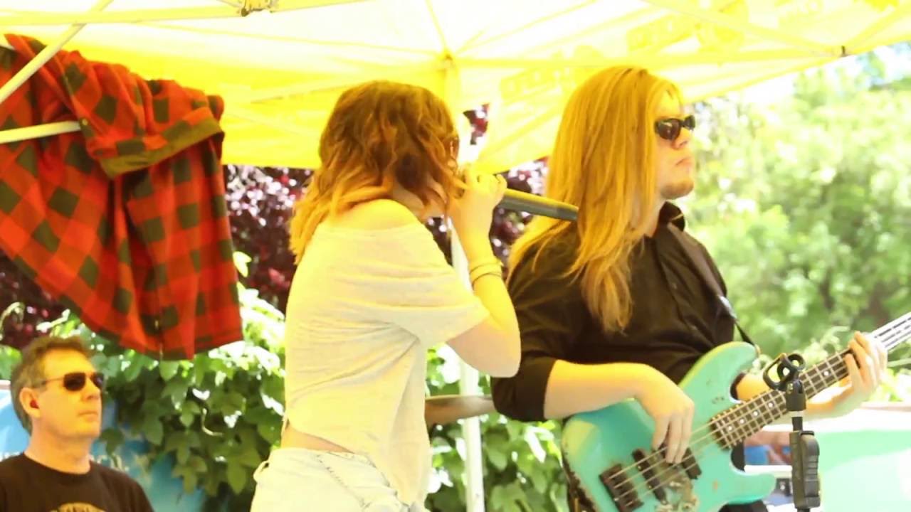 Videos - Swabbies On The RiverSwabbies On The River